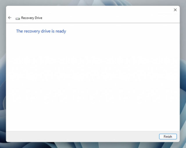 How to Create and Use a Windows 11 Recovery USB Drive