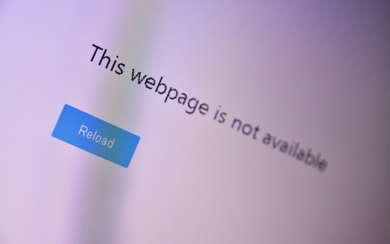 How to Fix a “No Internet Secured” Error in Windows 10 & 11