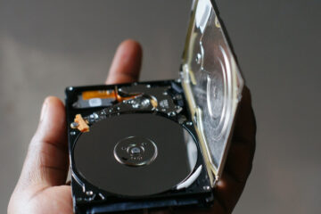 What to Do With Old Hard Drives: 8 Great Ideas