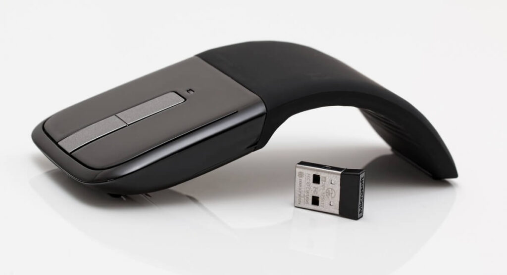 How to Connect a Wireless Mouse to a Chromebook
