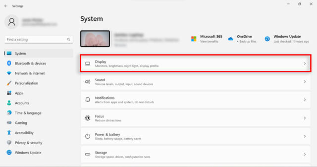 How to Change the Screen Resolution in Windows 11