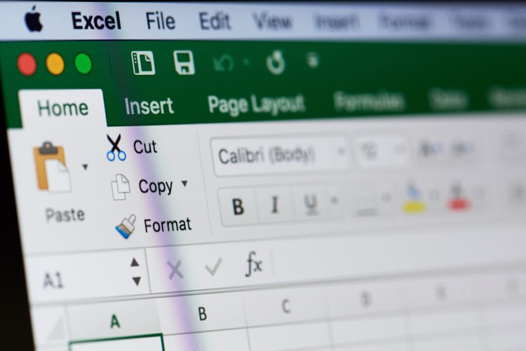 How to Stop Microsoft Excel Toolbar From Disappearing