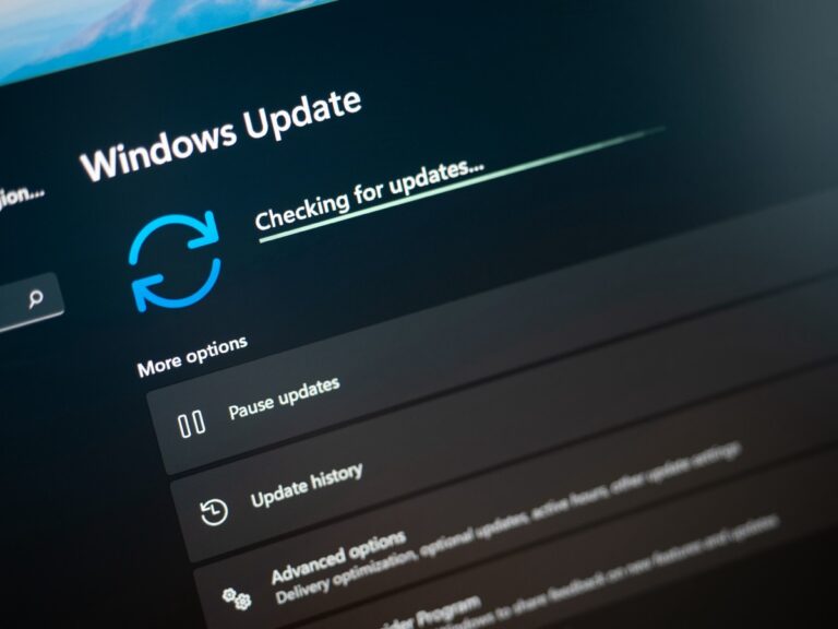 Windows Update Stuck at 0%? Try These 8 Fixes